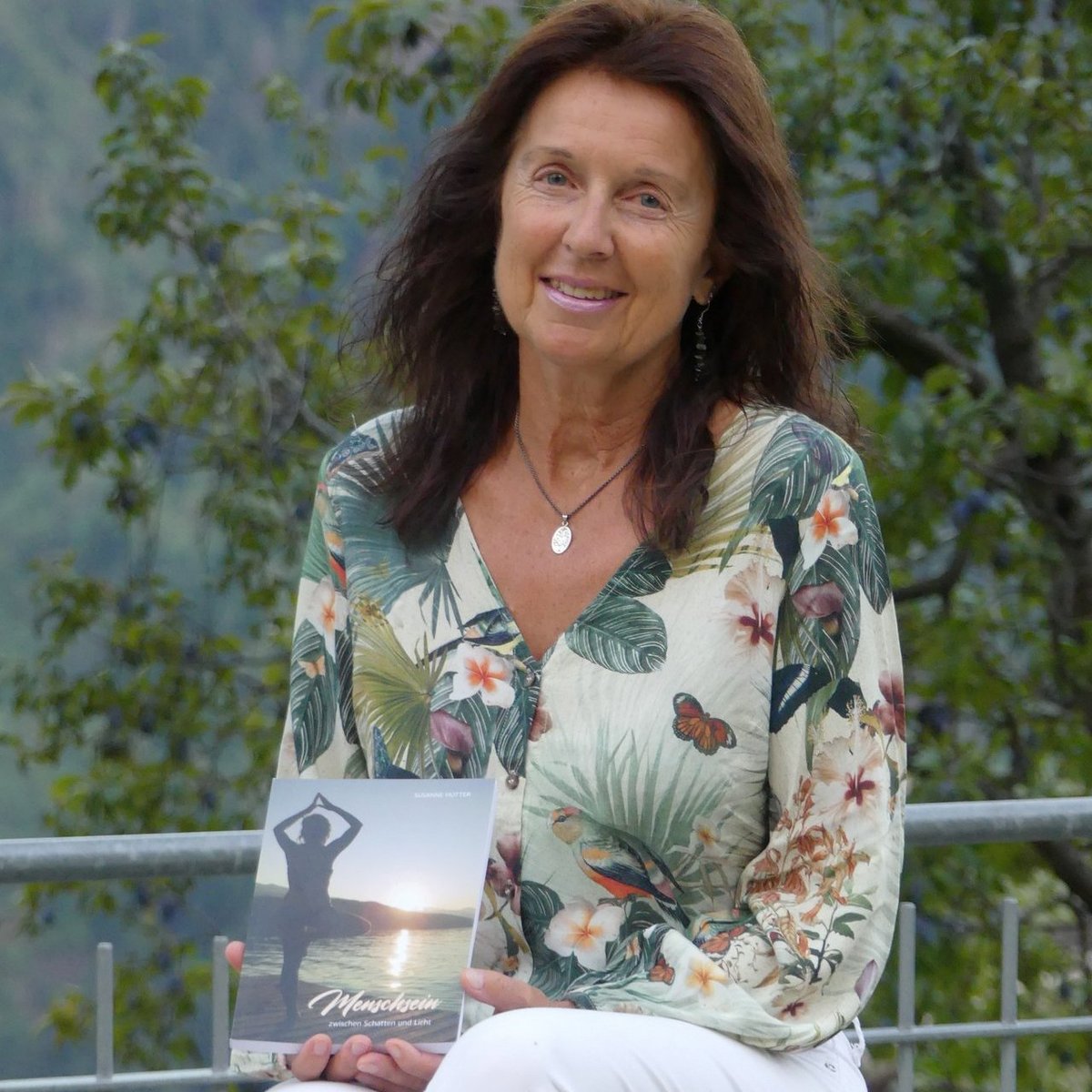 Premiere im ST. JOSEF Meran: "Menschsein zwischen Schatten und Licht ...